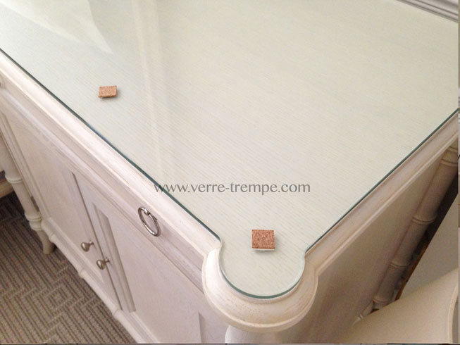 Protection de table en verre trempé | Verre trempé sur mesure Protection de table en verre trempé | Verre trempé sur mesure