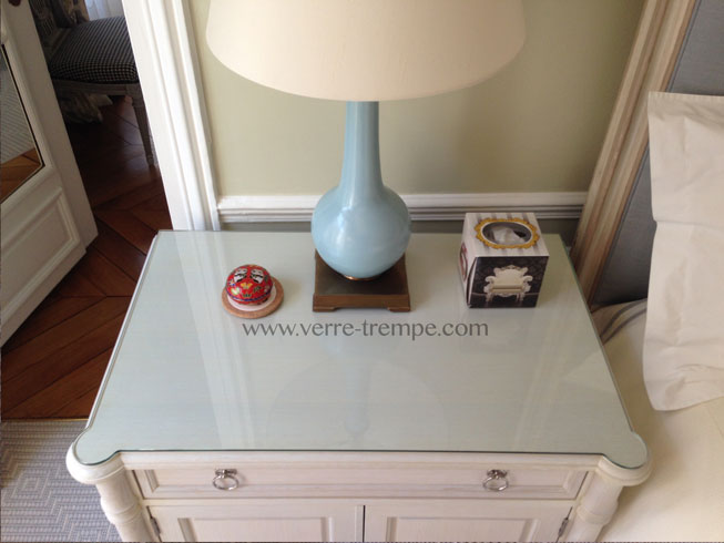 Protection de table en verre trempé | Verre trempé sur mesure Protection de table en verre trempé | Verre trempé sur mesure